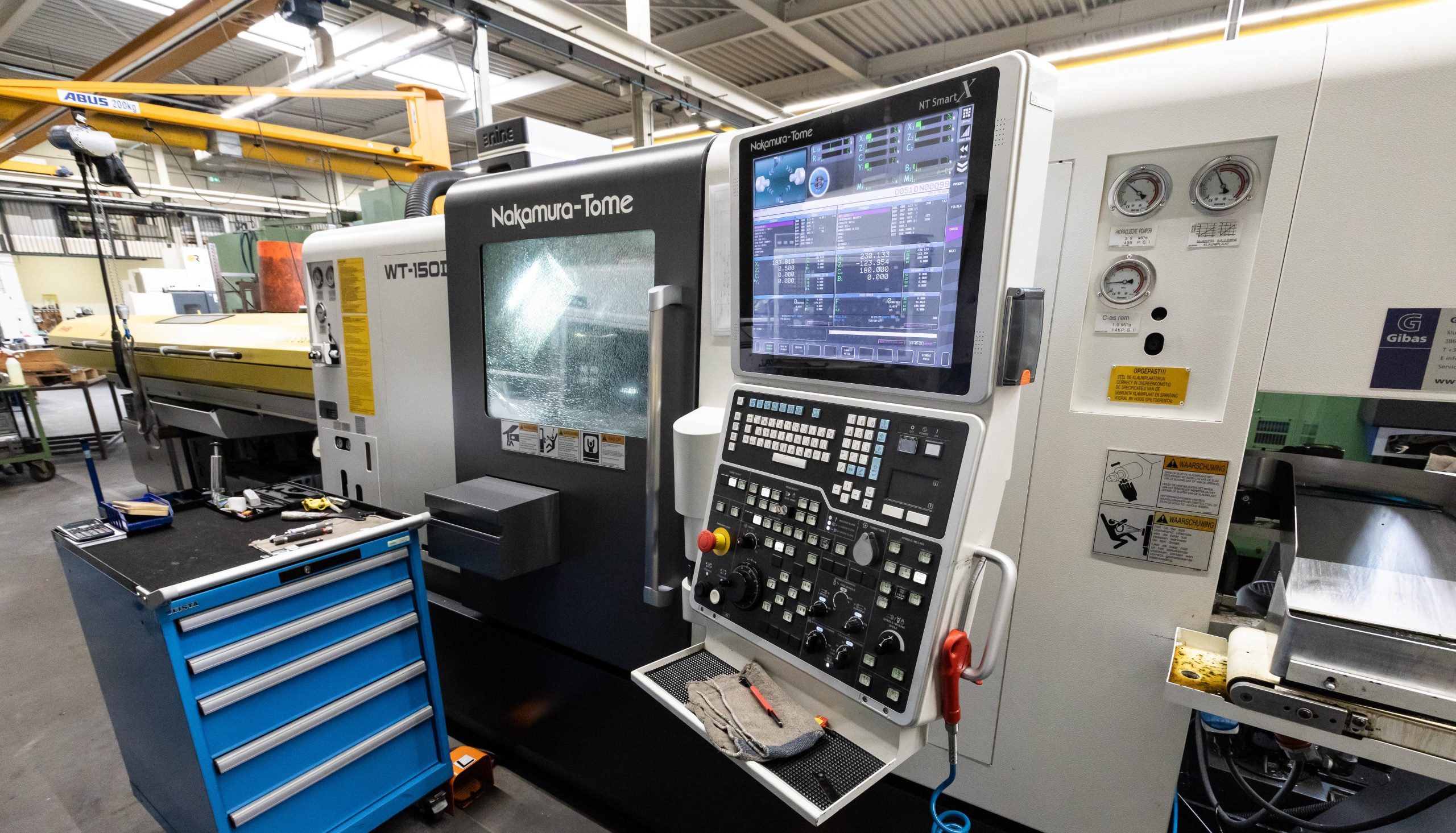 Hightech machinepark - / Smit b.v.